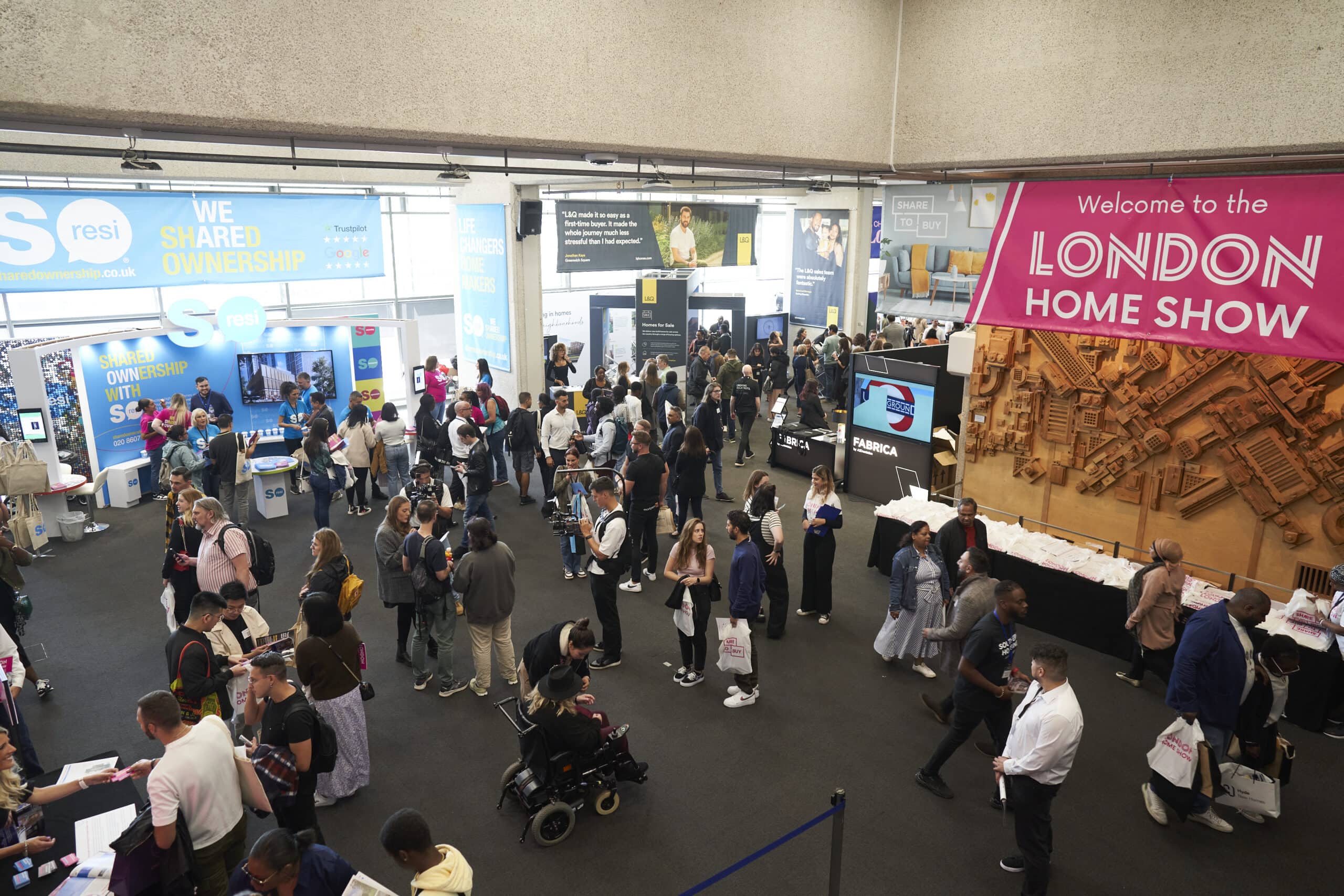 Over 3,800 budding buyers attend the London Home Show - Share to Buy